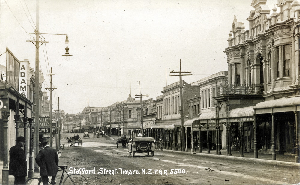 Timaru, Stafford Street (2)_web - New Zealand Postcard Society
